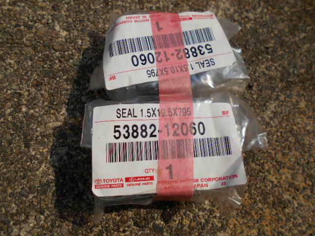 Toyota Genuine Corolla cp AE86 Front Fender PACKING Main Seal Packing ...